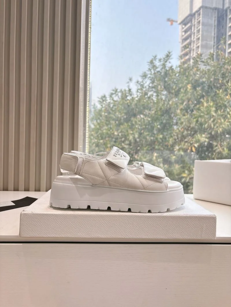 Top mirror Prada Slippers