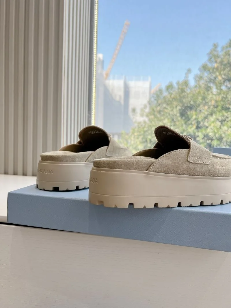 Top match Prada Slippers
