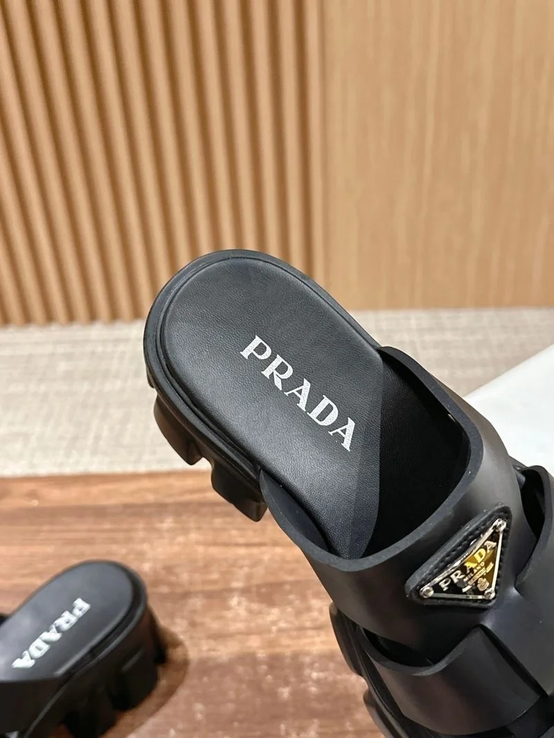 Top match Prada Slippers