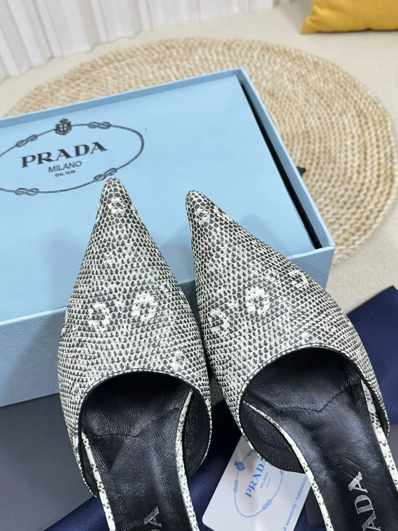 Exact replica Prada Slippers