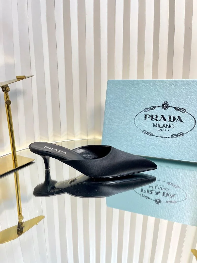 Top mirror Prada Slippers