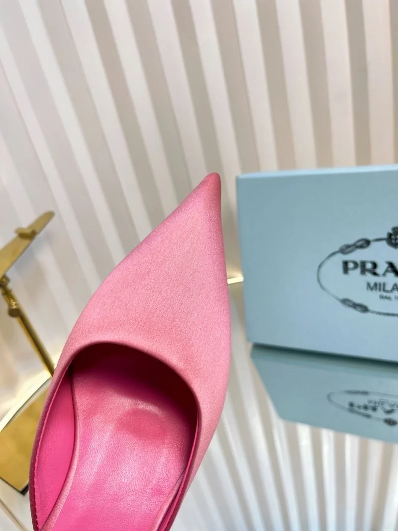 Economical Prada Slippers