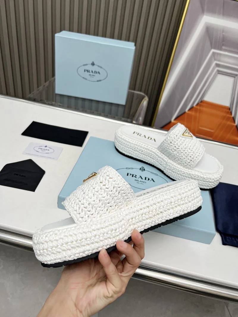 High accuracy Prada Slippers