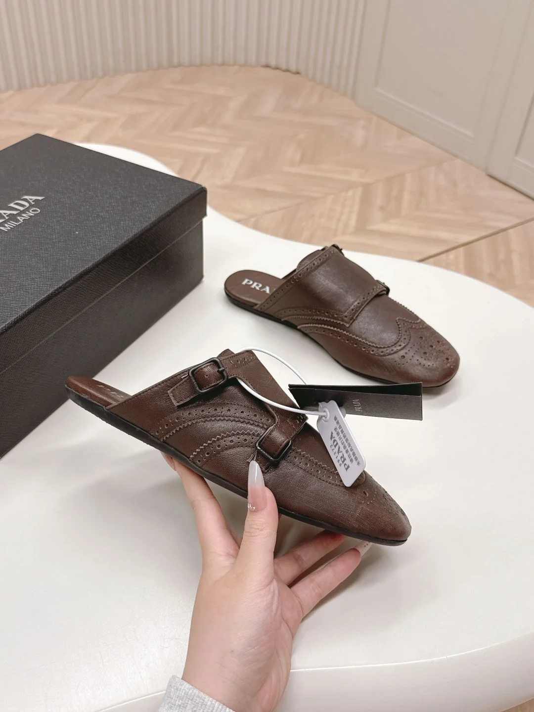 High accuracy Prada Slippers