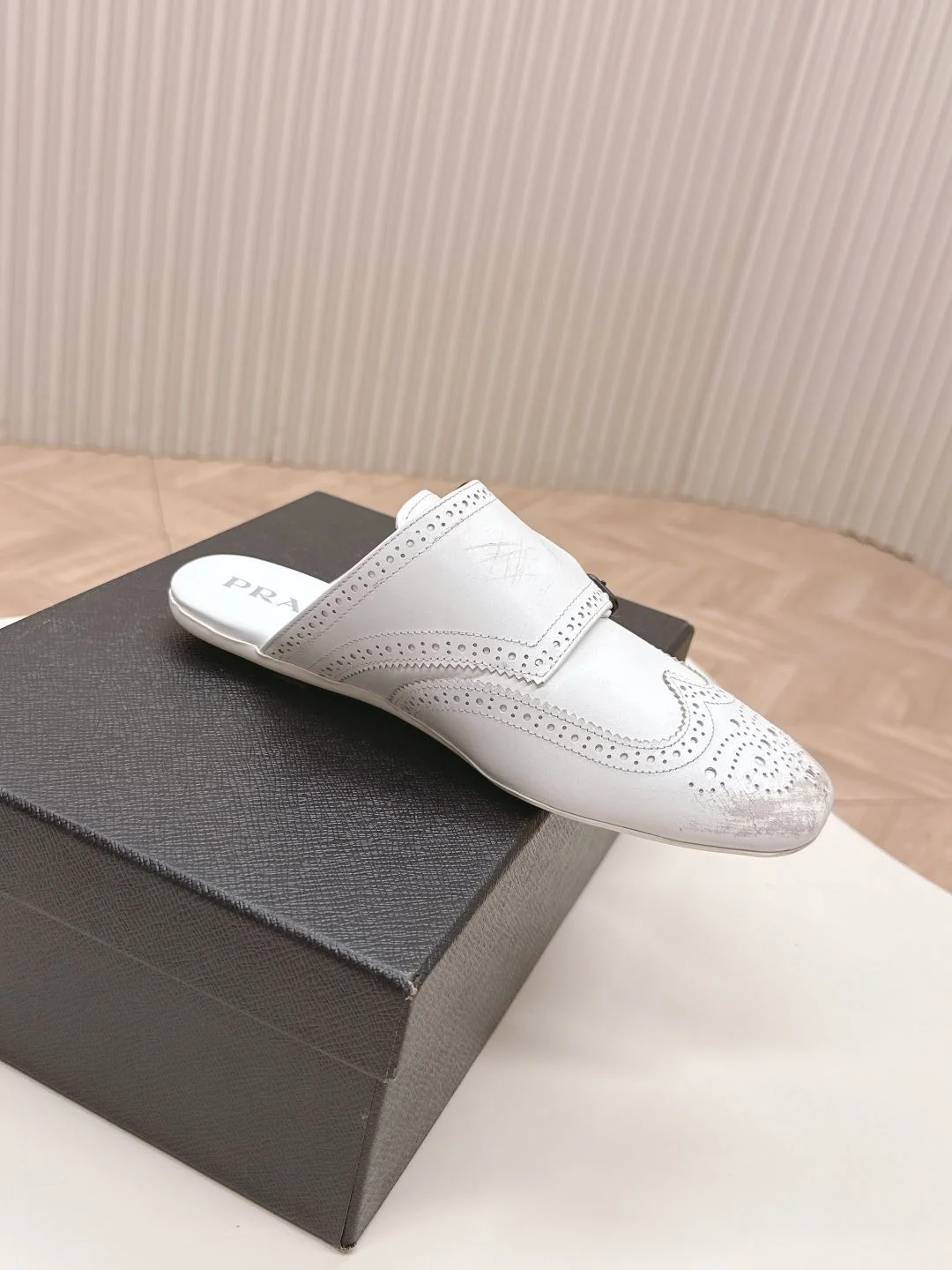 High accuracy Prada Slippers