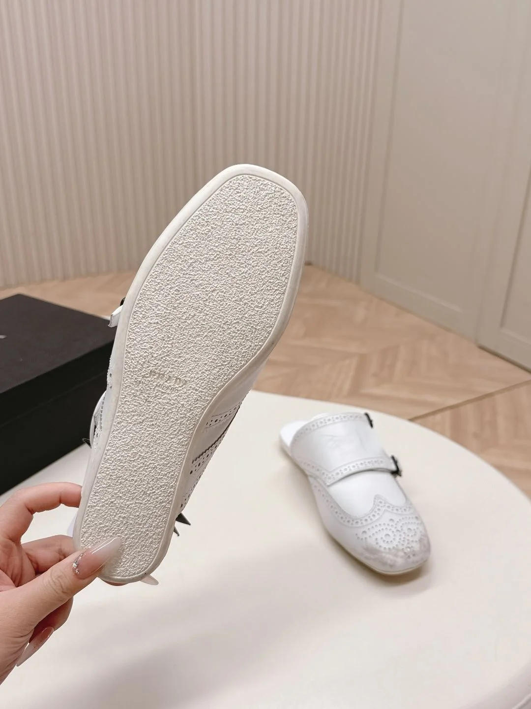 High accuracy Prada Slippers