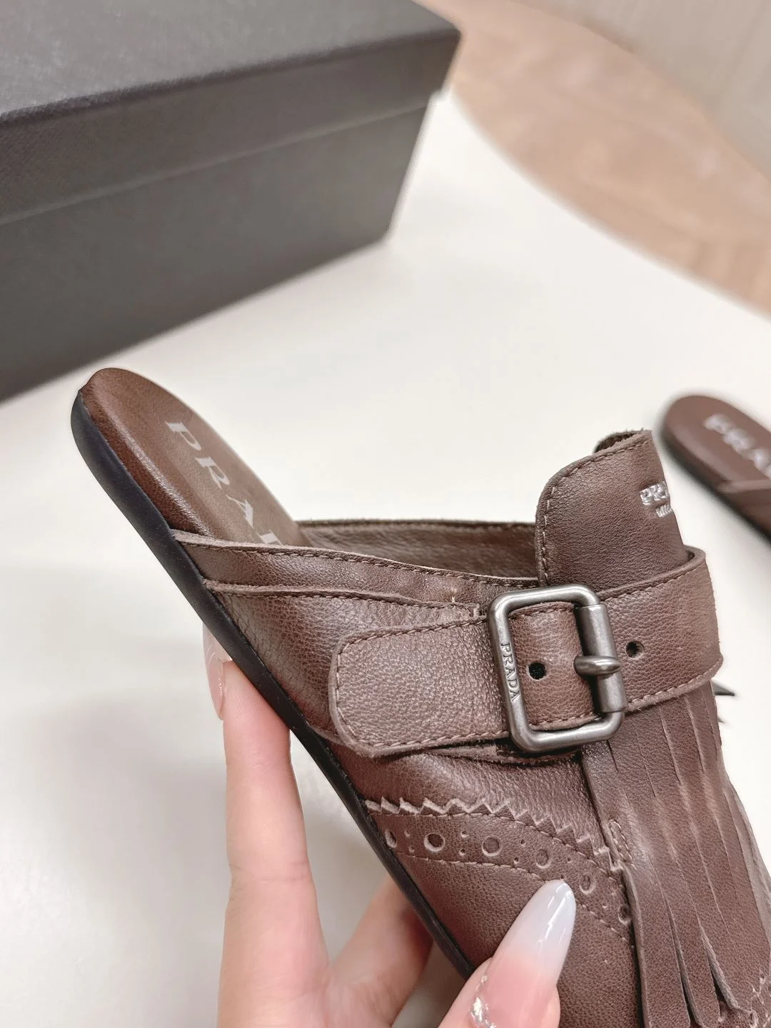 Factory-made Prada Slippers