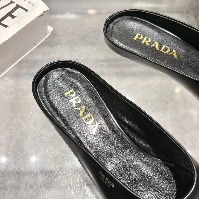 Factory-made Prada Slippers