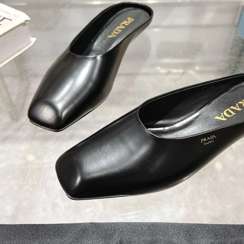 Factory-made Prada Slippers