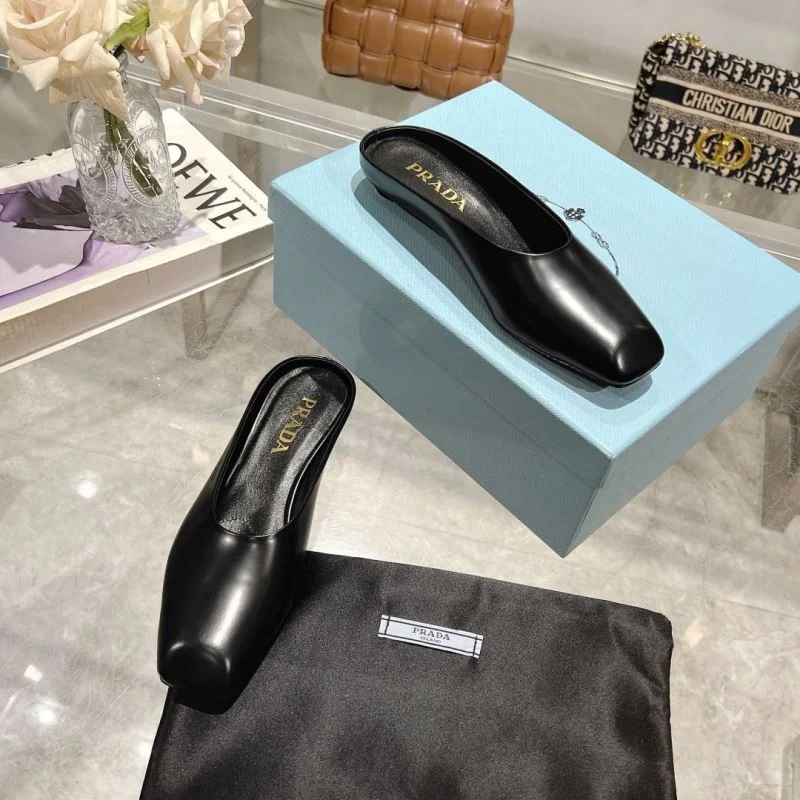 Factory-made Prada Slippers