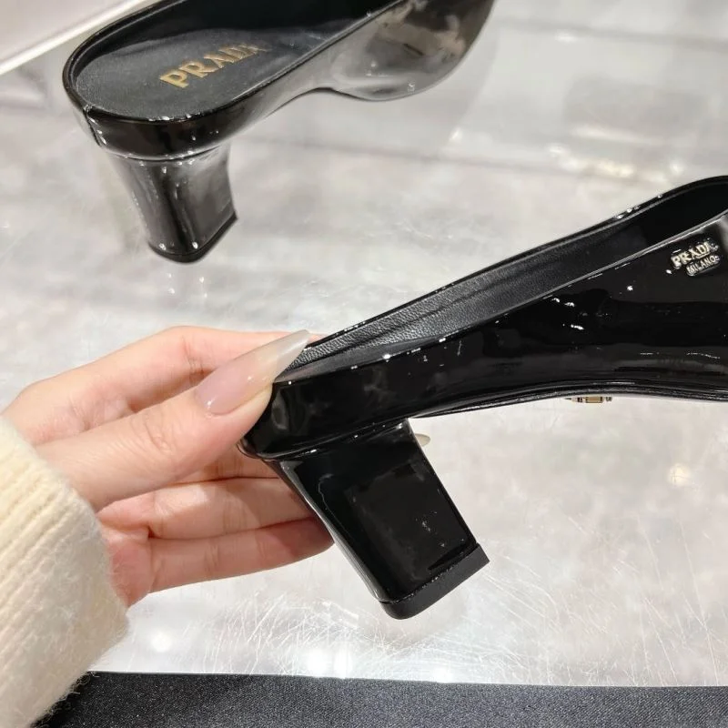 Mirror quality Prada Slippers