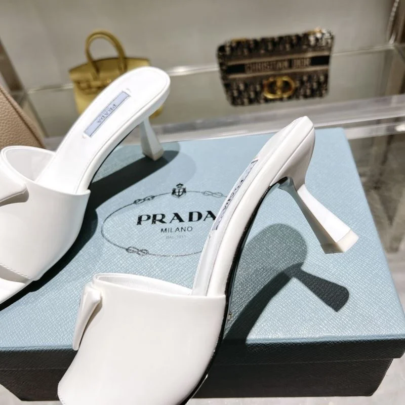 High accuracy Prada Slippers