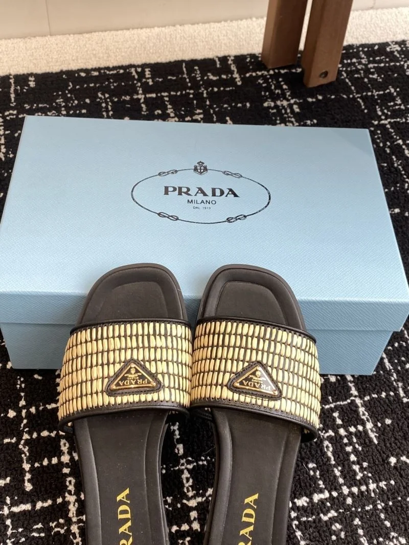 Factory-made Prada Slippers