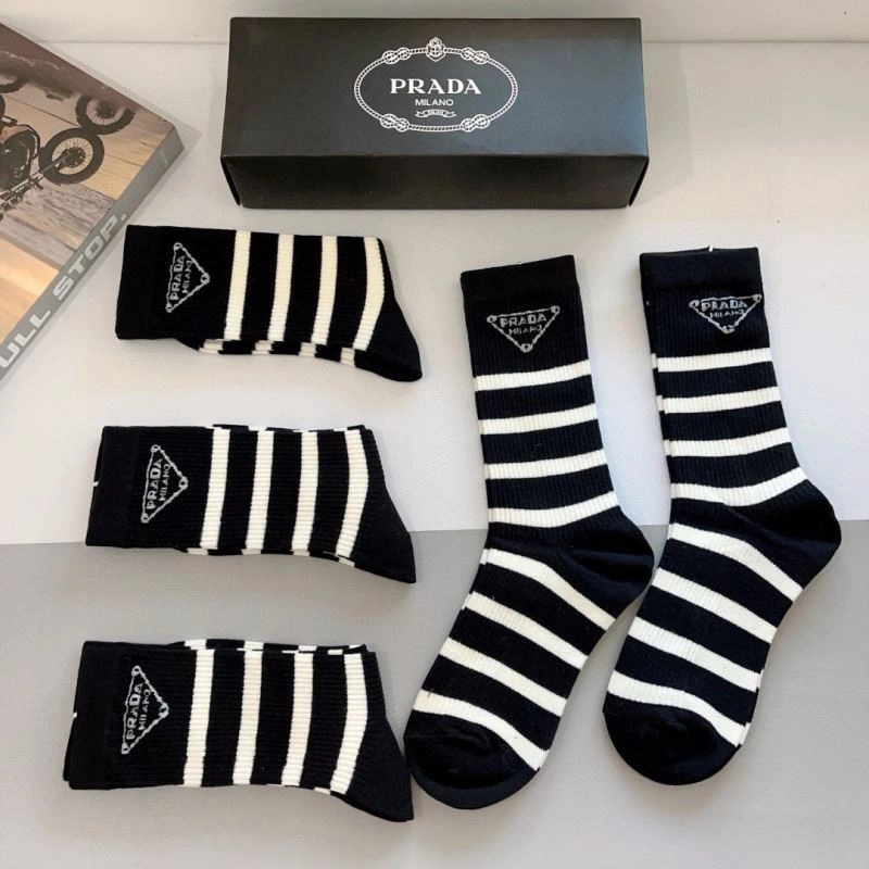 Accurate model Prada Socks