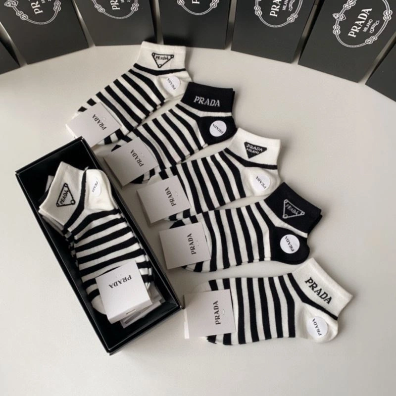 Accurate model Prada Socks