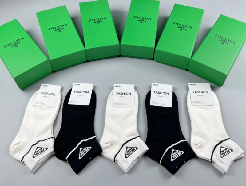 Factory-made Prada Socks