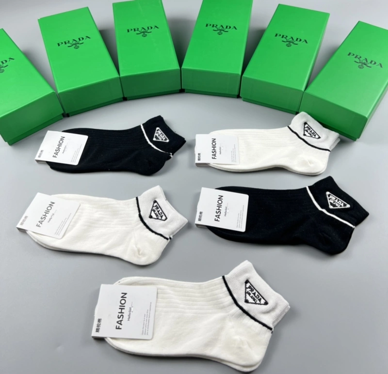 Factory-made Prada Socks