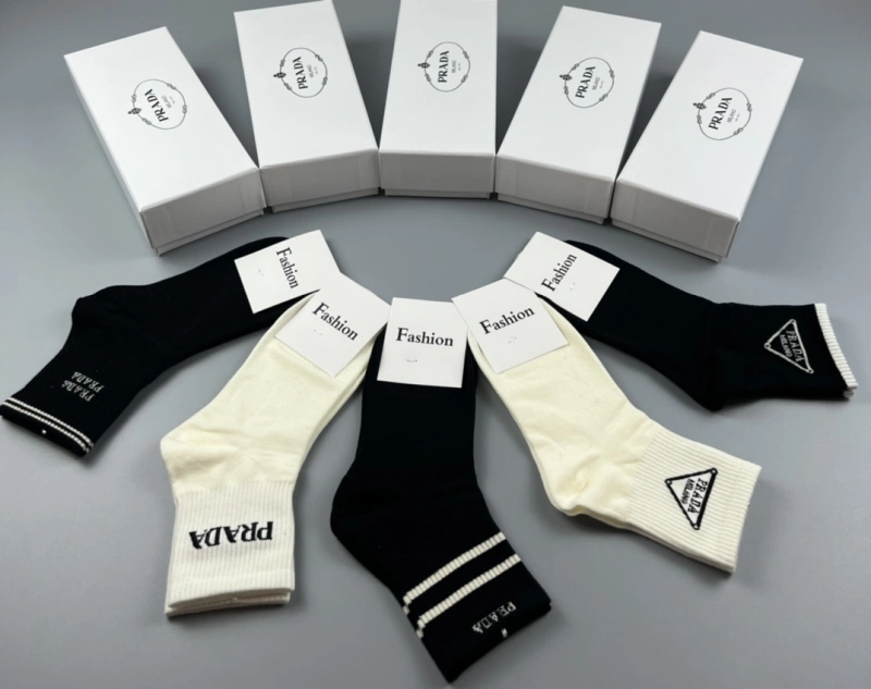 Factory-made Prada Socks