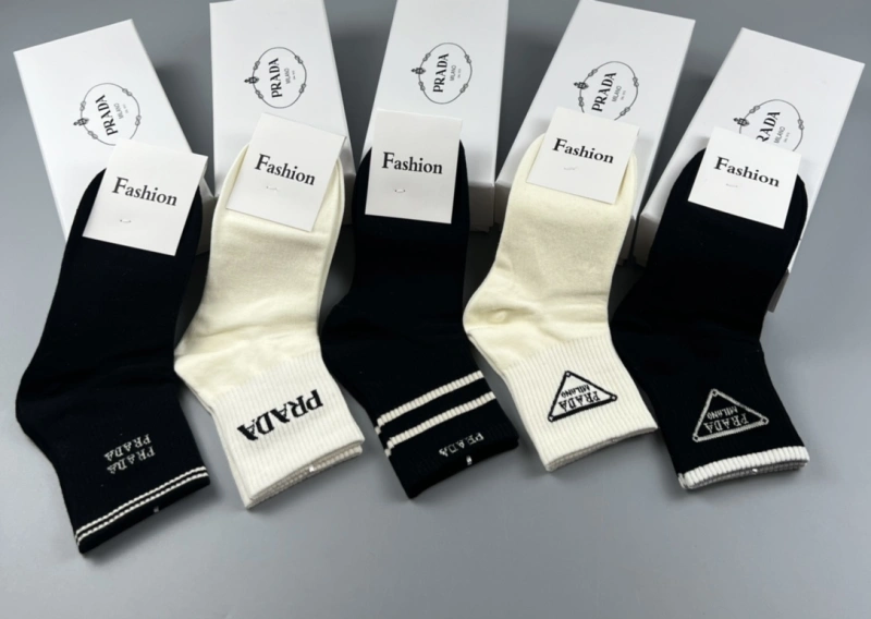 Factory-made Prada Socks