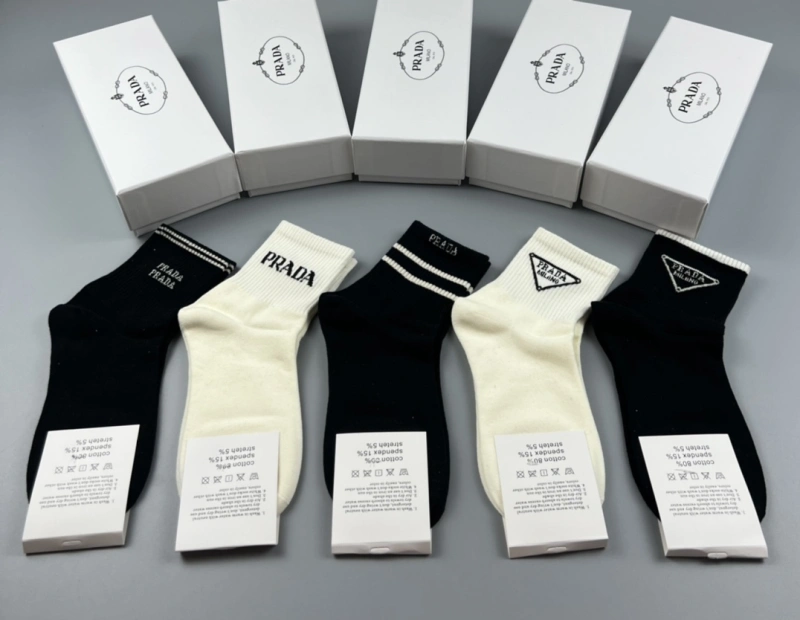 Factory-made Prada Socks