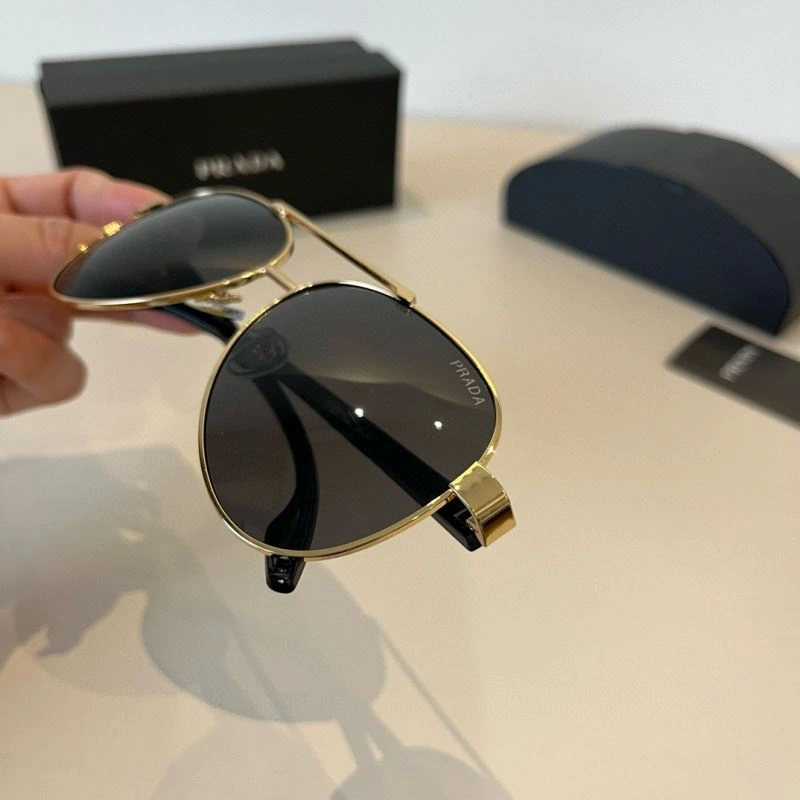Factory-made Prada Sunglasses