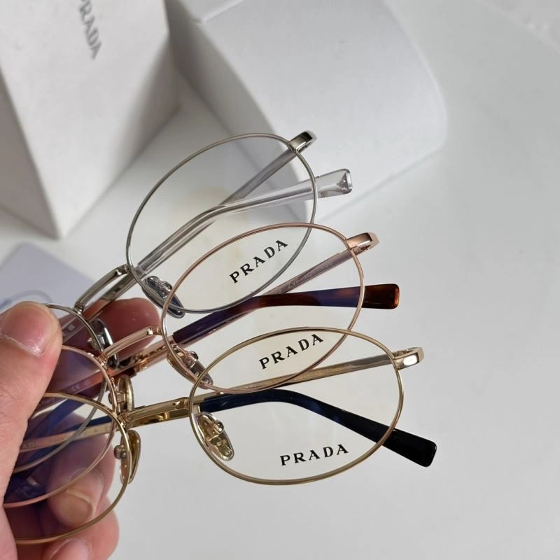 Top mirror Prada Sunglasses