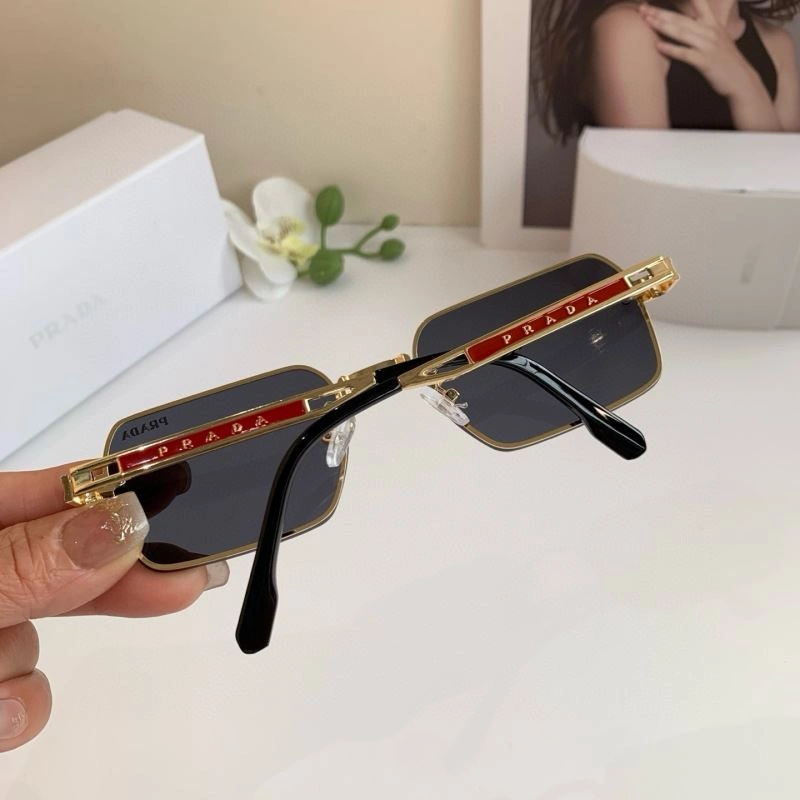 Factory-made Prada Sunglasses