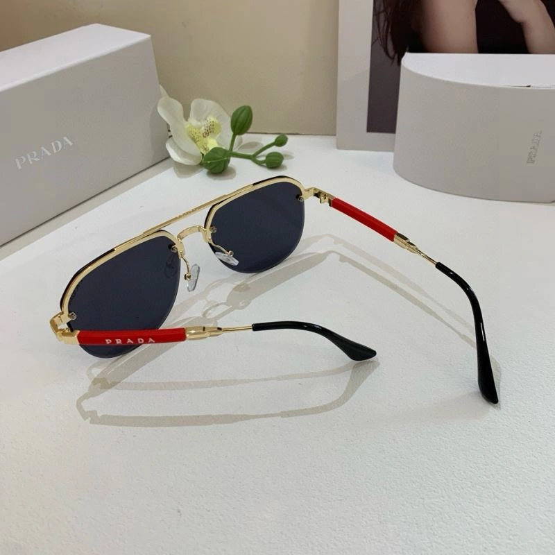 Accurate model Prada Sunglasses