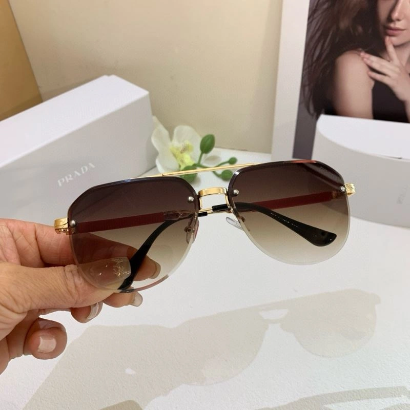 Accurate model Prada Sunglasses