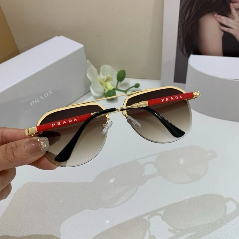 Accurate model Prada Sunglasses