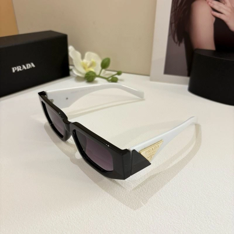 High fidelity Prada Sunglasses
