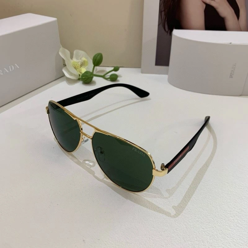 Top mirror Prada Sunglasses