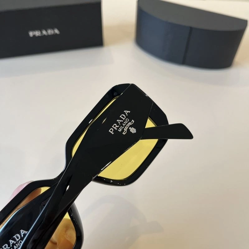 Factory-made Prada Sunglasses