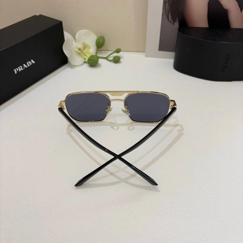 Exact replica Prada Sunglasses