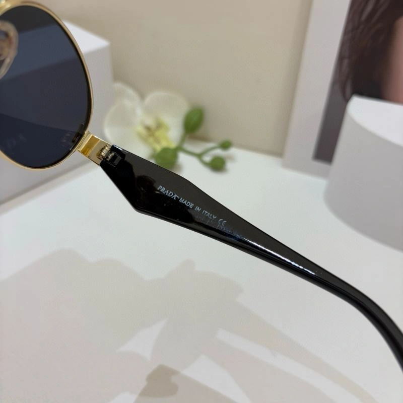 Perfect replica Prada Sunglasses