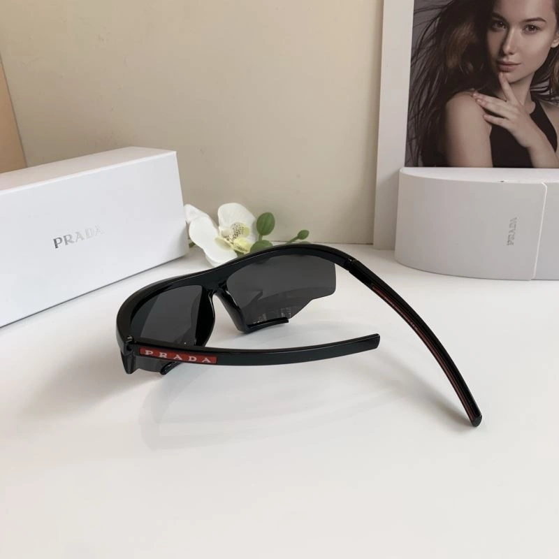 Accurate model Prada Sunglasses