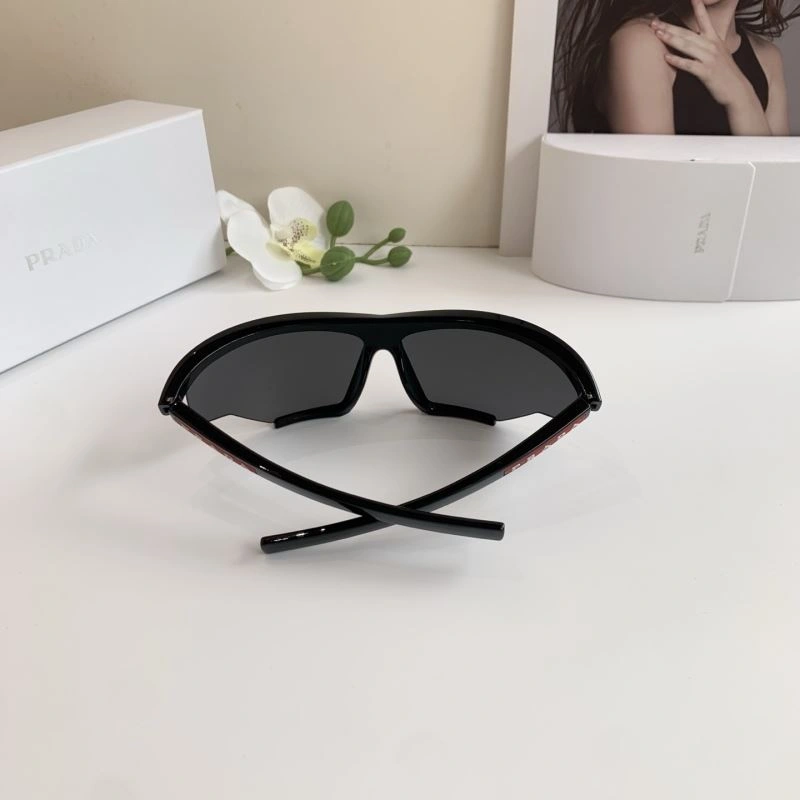 Accurate model Prada Sunglasses