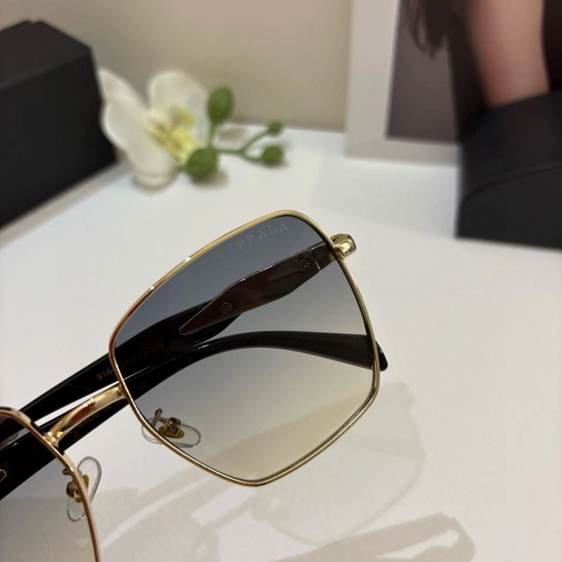 Perfect replica Prada Sunglasses