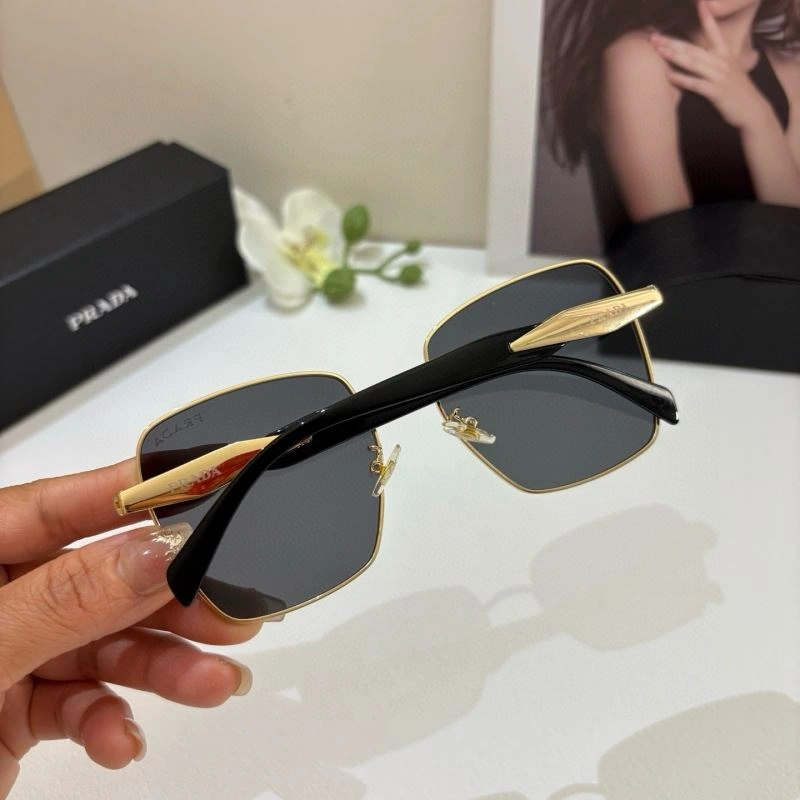 1:1 copy Prada Sunglasses