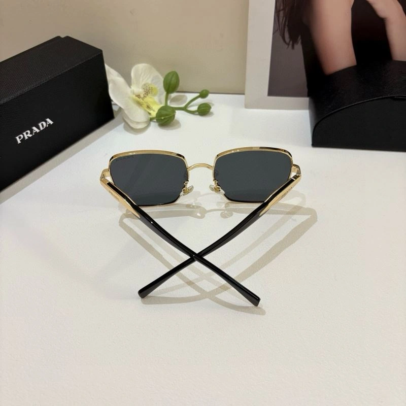 1:1 copy Prada Sunglasses