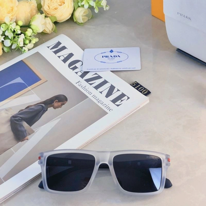 Low-cost Prada Sunglasses