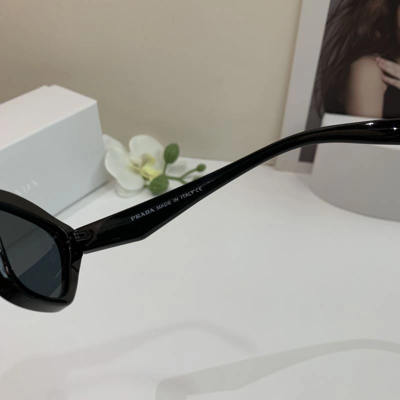 Perfect replica Prada Sunglasses