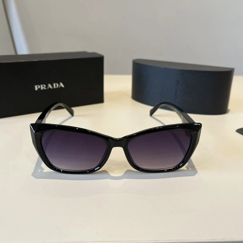 Accurate model Prada Sunglasses