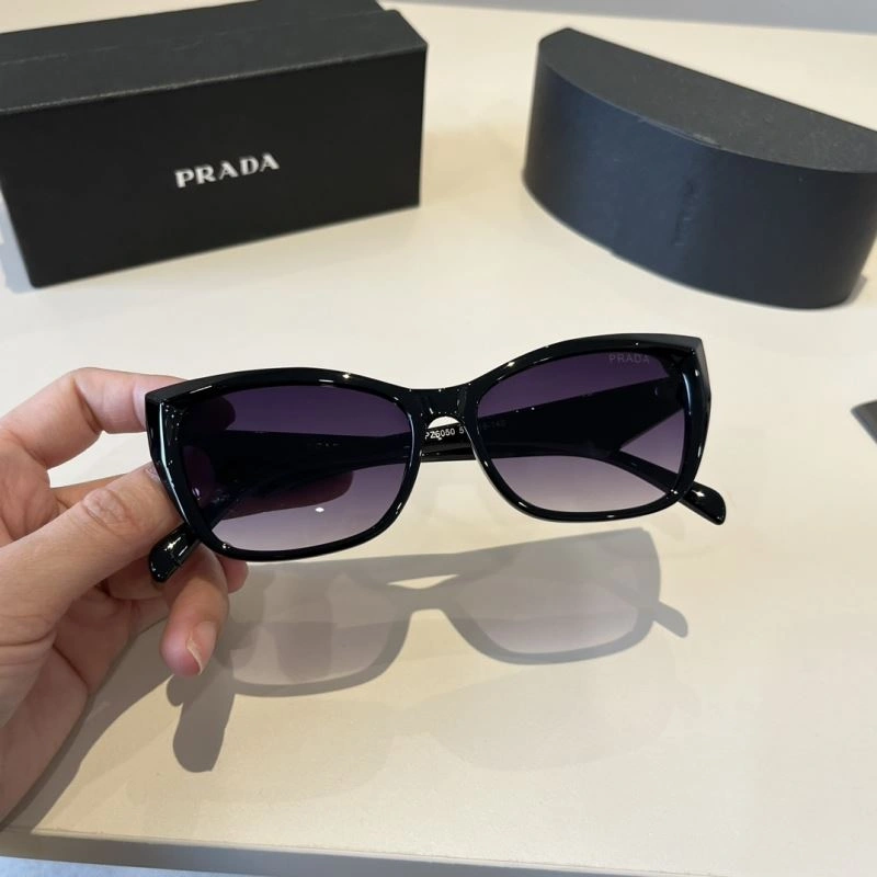 Accurate model Prada Sunglasses