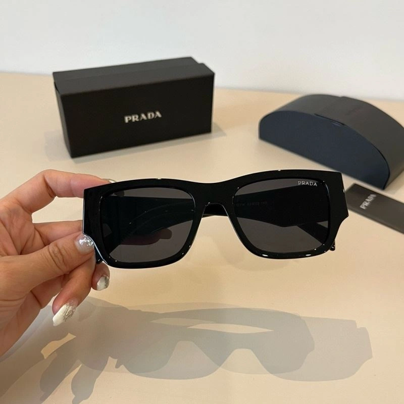 Low-cost Prada Sunglasses