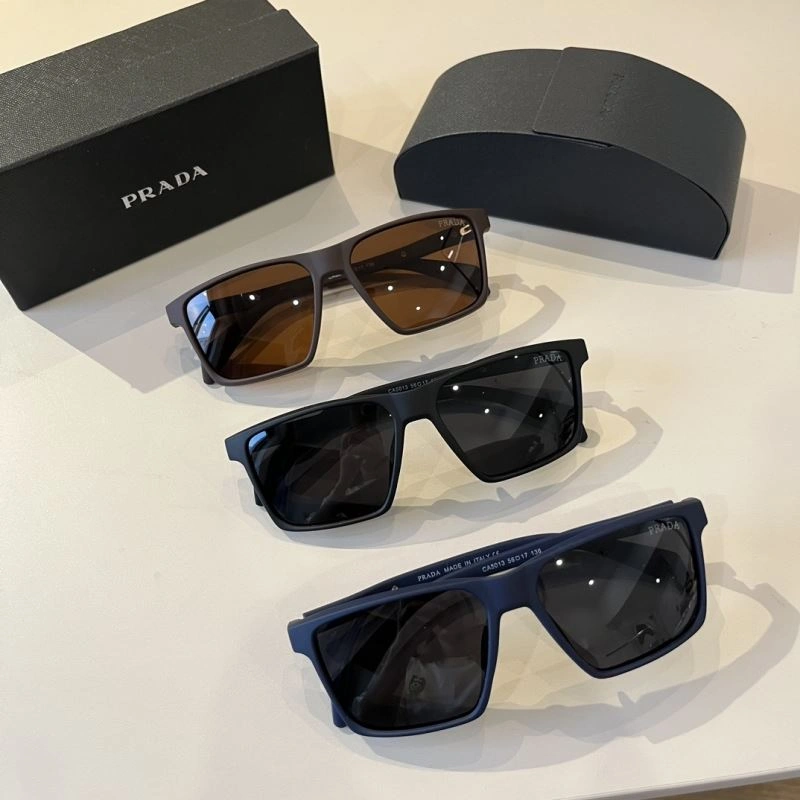 Top mirror Prada Sunglasses