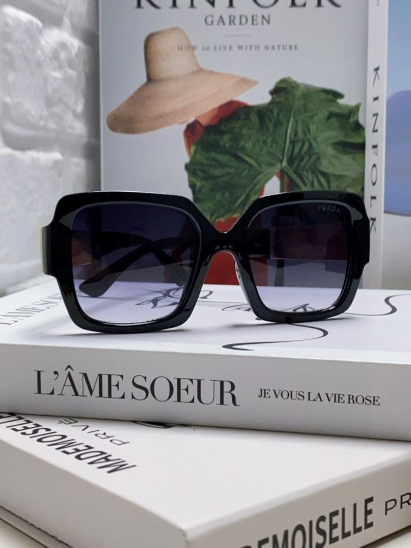 Factory-made Prada Sunglasses