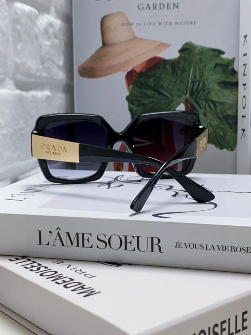 Factory-made Prada Sunglasses