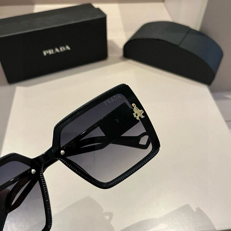 Factory-made Prada Sunglasses