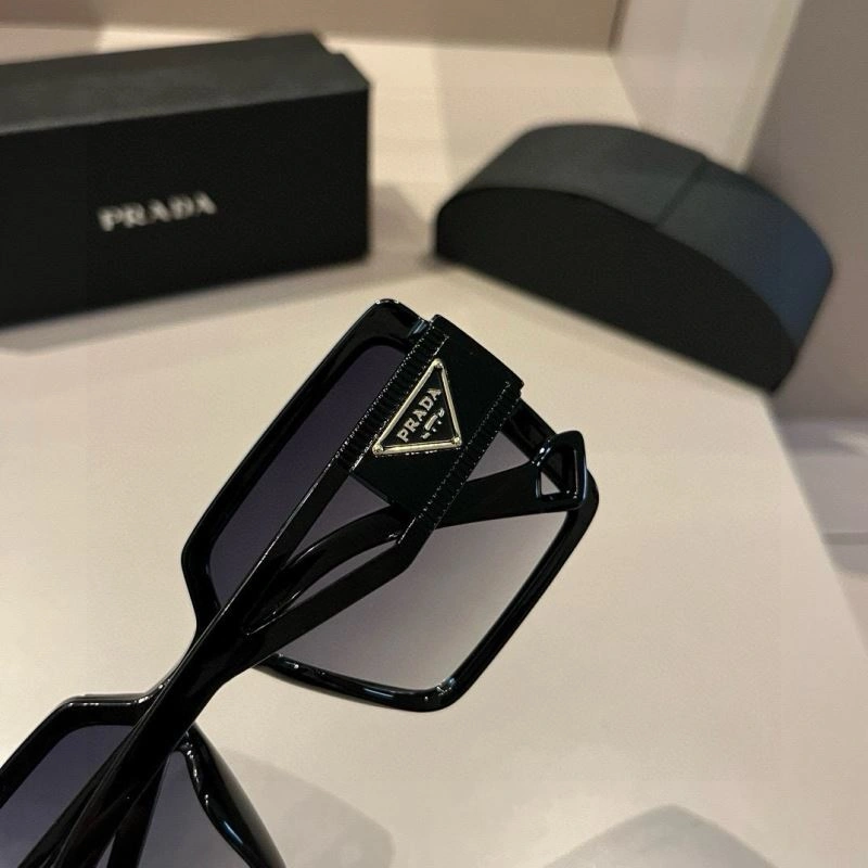 Factory-made Prada Sunglasses